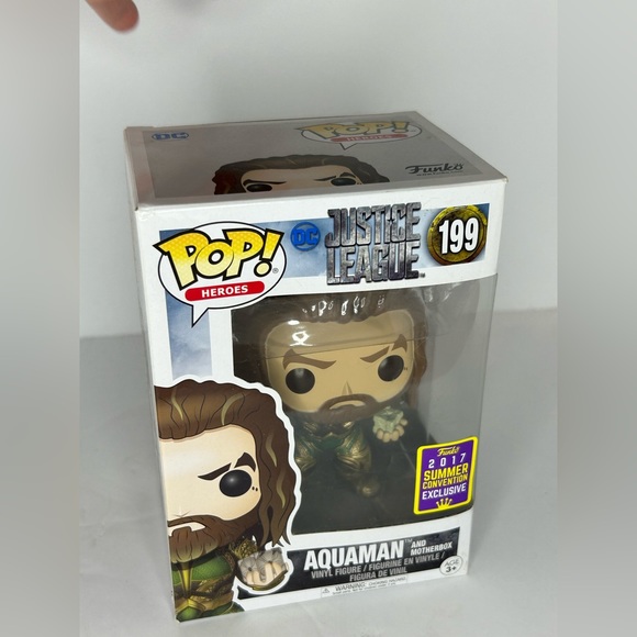 Funko | Toys | Funko Summer Convention Exclusive Aquaman With Motherbox ...